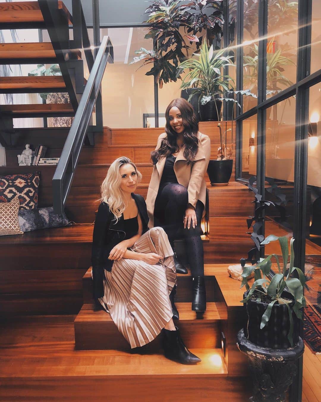 Kalyn Nicholsonさんのインスタグラム写真 - (Kalyn NicholsonInstagram)「Catch you on ...