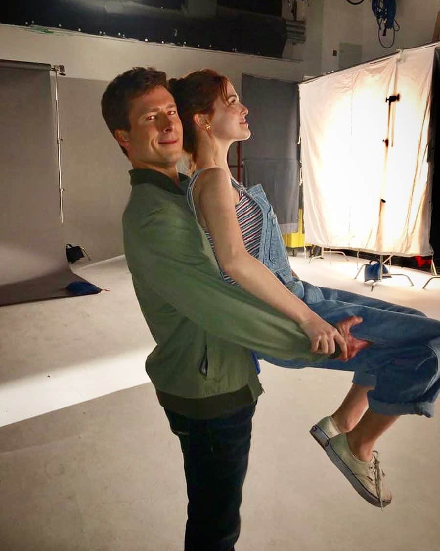 グレン・パウエルさんのインスタグラム写真 グレン・パウエルinstagram 「25 Years Of Weird Long Live