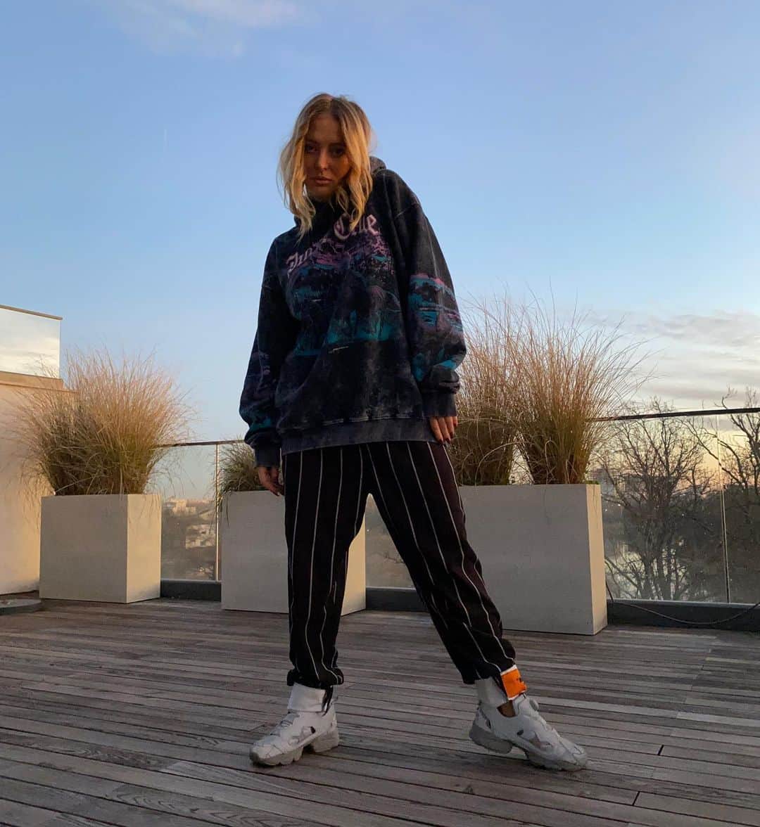 Delia Matacheさんのインスタグラム写真 - (Delia MatacheInstagram)12月10日 0時59分 - delia