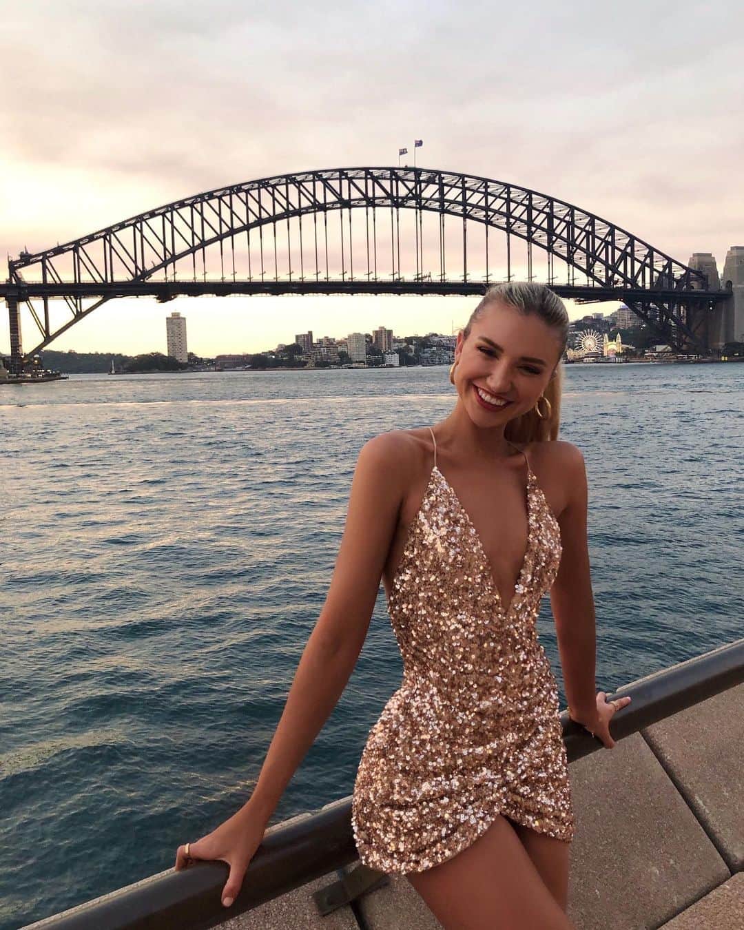 Gabrielle Grace Epsteinさんのインスタグラム写真 - (Gabrielle Grace EpsteinInstagram)「Sydney you’re so ...