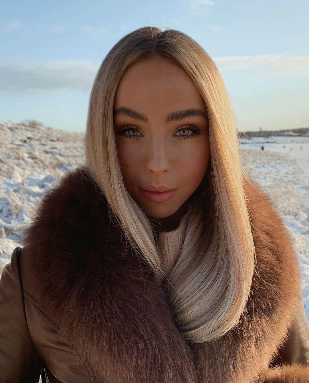 Lisa Tellbeさんのインスタグラム写真 - (Lisa TellbeInstagram)「Don’t let the sun fool ...