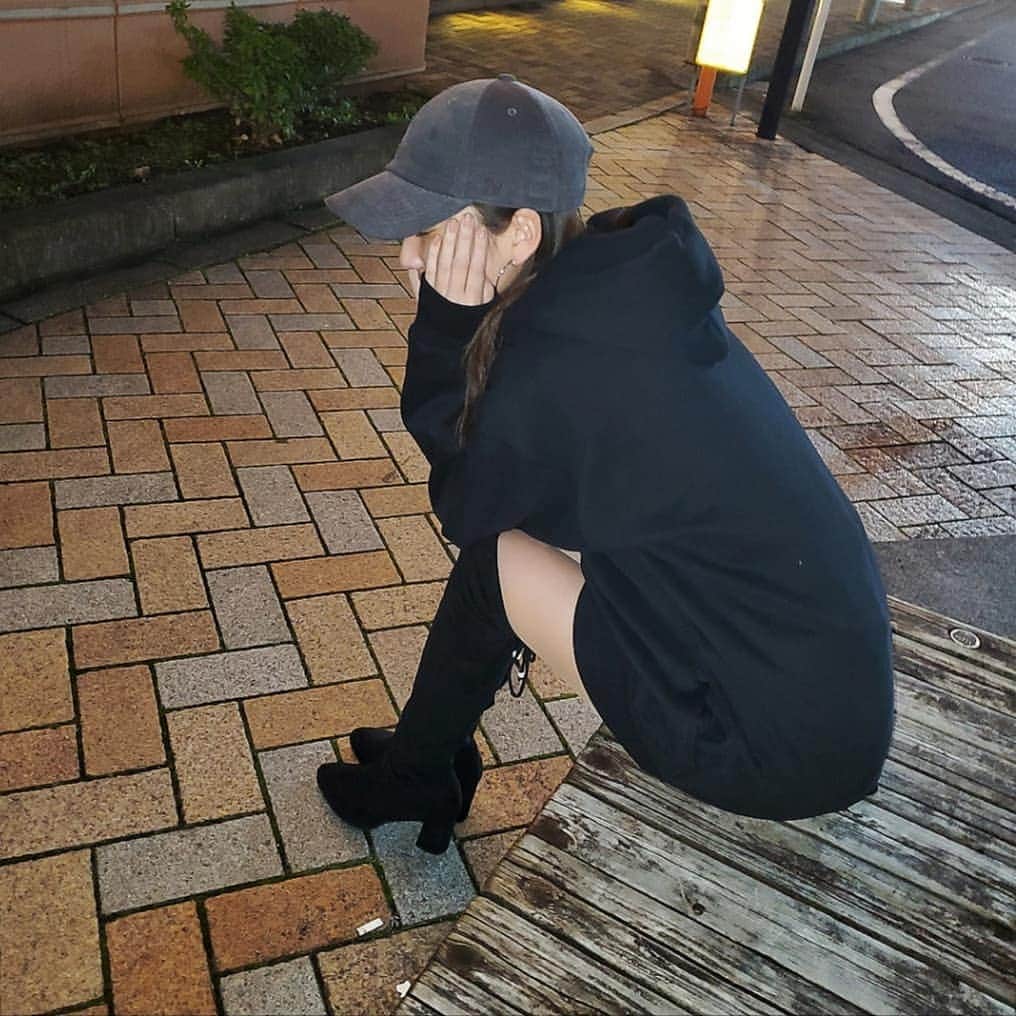 山崎萌香さんのインスタグラム写真 - (山崎萌香Instagram)「. ホワイトニング行ったよ～ おやすみなさい～」11月27日 22時11 ...