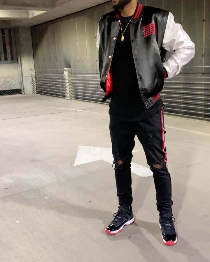 Sneakgalleryさんのインスタグラム動画 - (SneakgalleryInstagram)「Our Bred “Chicago ...