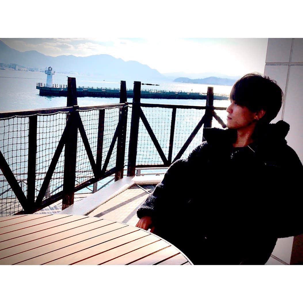 HRK（ハル）さんのインスタグラム写真 - (HRK（ハル）Instagram)「#2020 #初 #海 #海鮮美味しかった #HARU ...