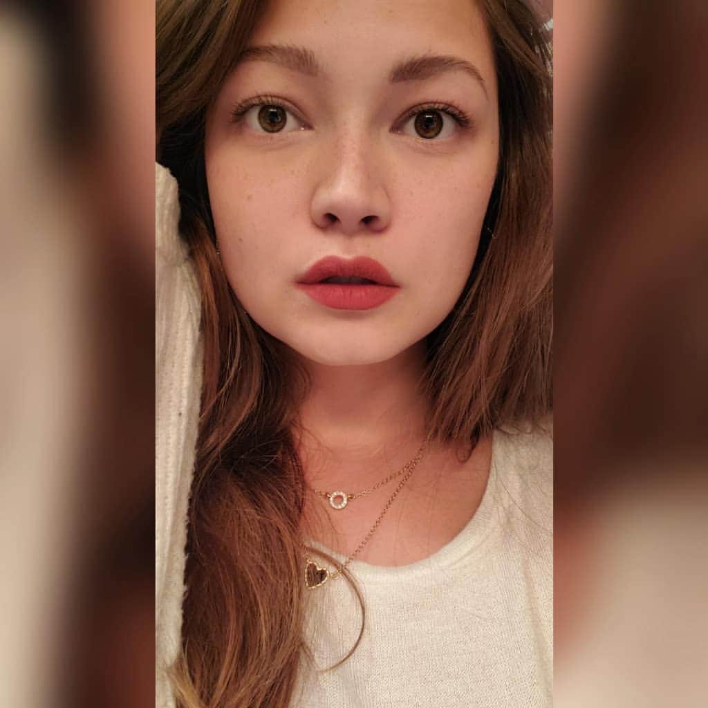 Chelsie Arynさんのインスタグラム写真 - (Chelsie ArynInstagram)「🖤」12月16日 2時15分 ...