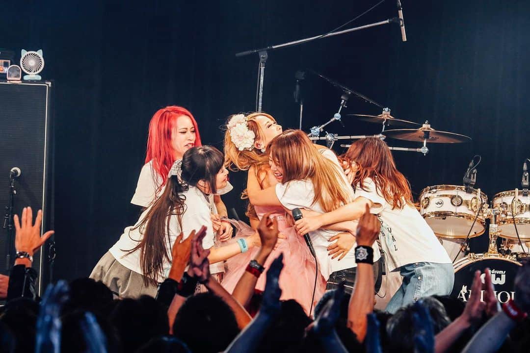 R!Nさんのインスタグラム写真 - (R!NInstagram)「We are Aldious 2019.12.20 @ 新宿ReNY ...