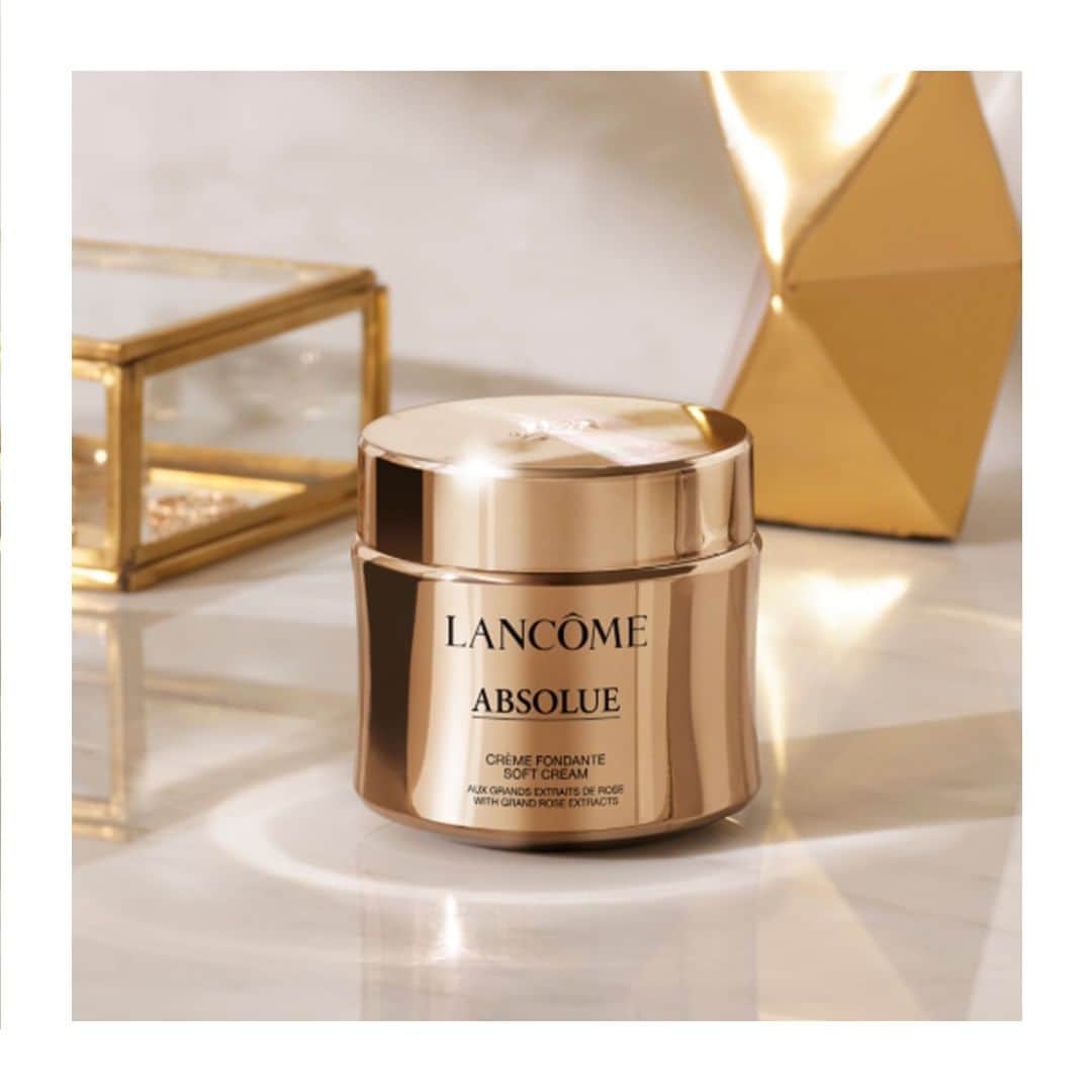 Lancôme Officialさんのインスタグラム写真 - (Lancôme OfficialInstagram)「Treat your ...