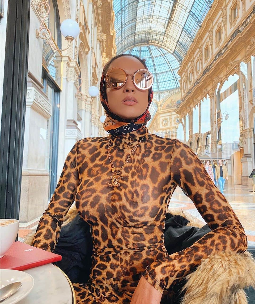 Sarah Mundoさんのインスタグラム写真 - (Sarah MundoInstagram)「Mannequin Monday ...