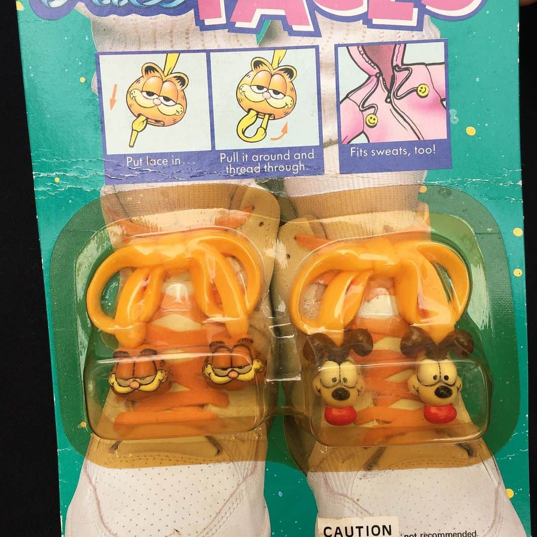 おもちゃやSPIRALさんのインスタグラム写真 - (おもちゃやSPIRALInstagram)「80's GARFIELD Bow ...