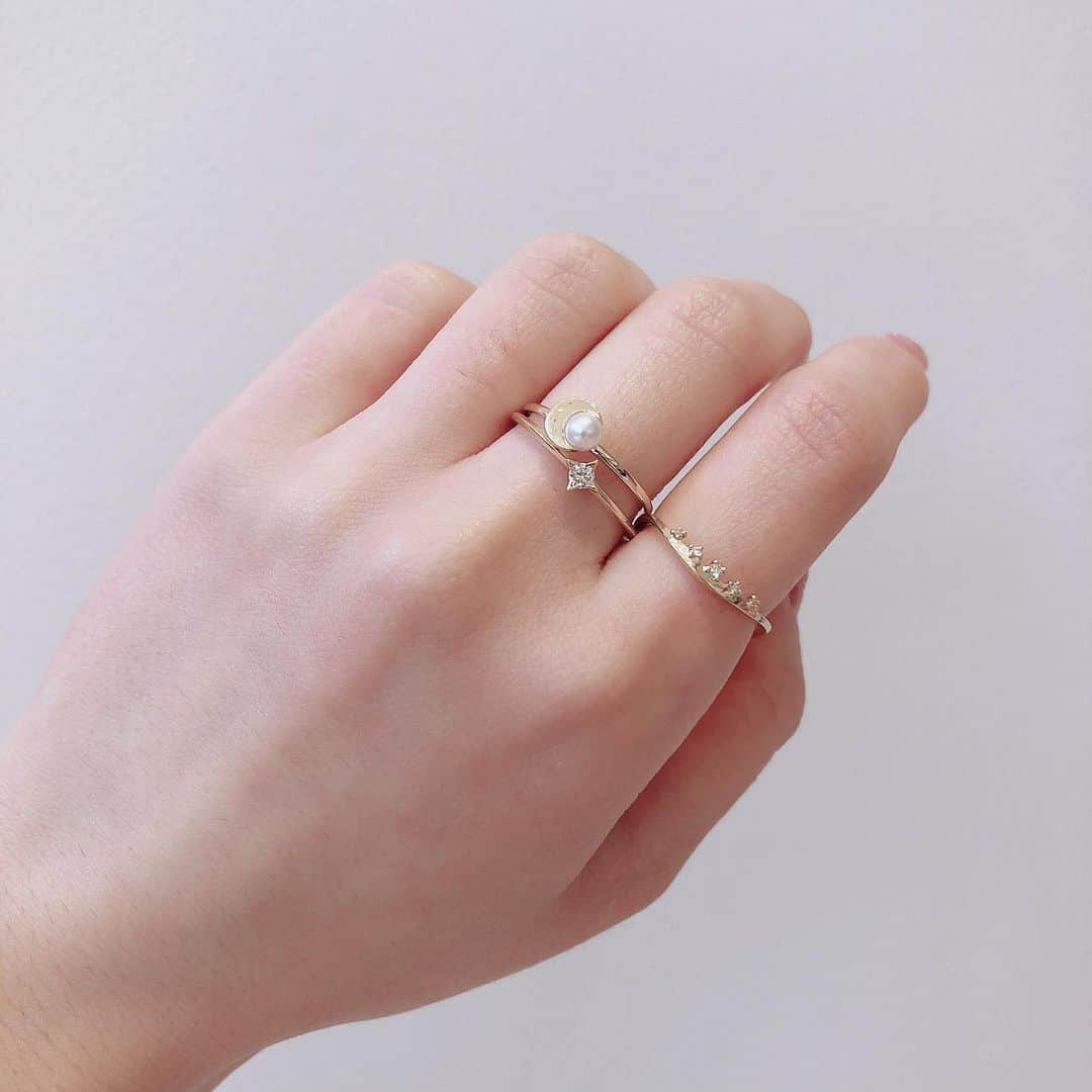 Bijouxthreecさんのインスタグラム写真 Bijouxthreecinstagram 「【ahkah】 月と星のデザインを重ね