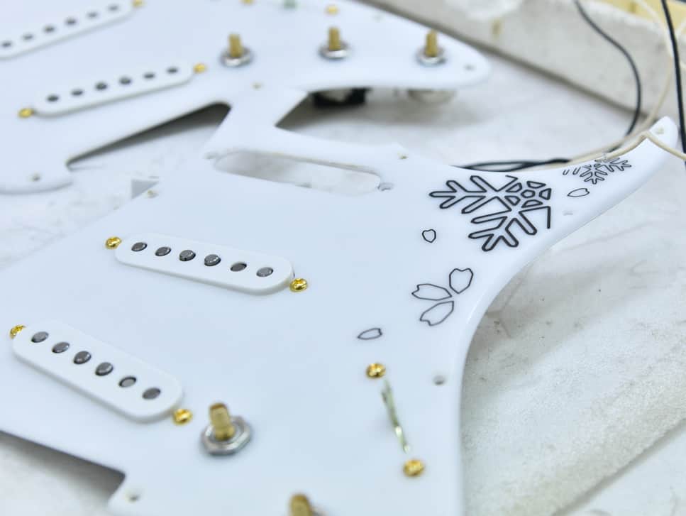 Deviserさんのインスタグラム写真 - (DeviserInstagram)「【Momose Custom Craft Guitars】MC2-FUYUZAKURA-SP18 本日完成予定 ...