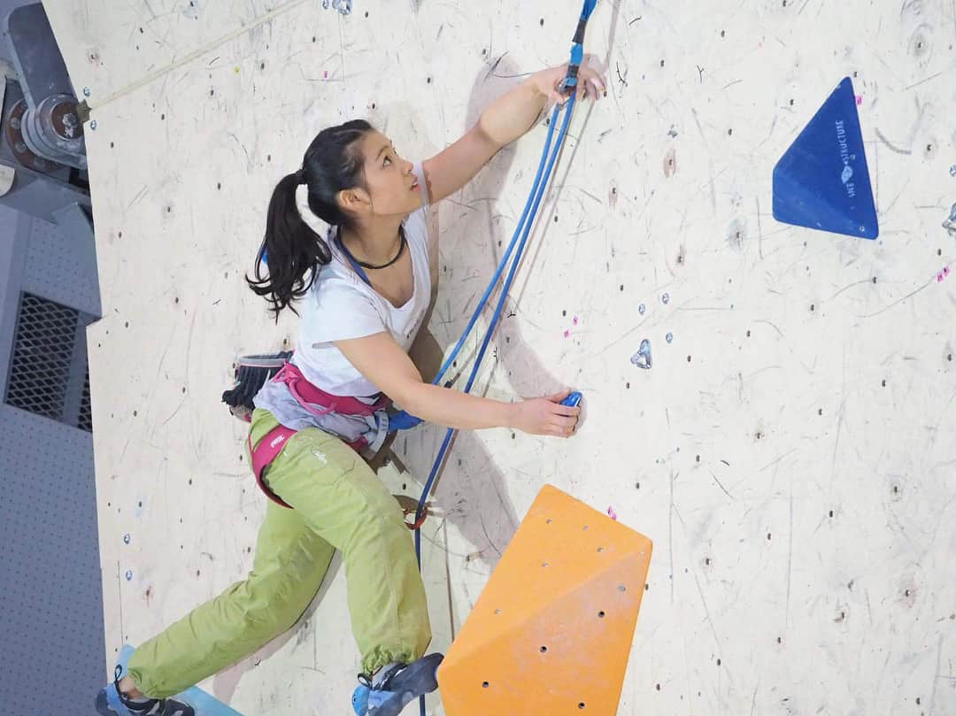 中村真緒さんのインスタグラム写真 - (中村真緒Instagram)「リード日本選手権終了🎉 去年は27位で首切り予選落ちだったので、今年は準 ...