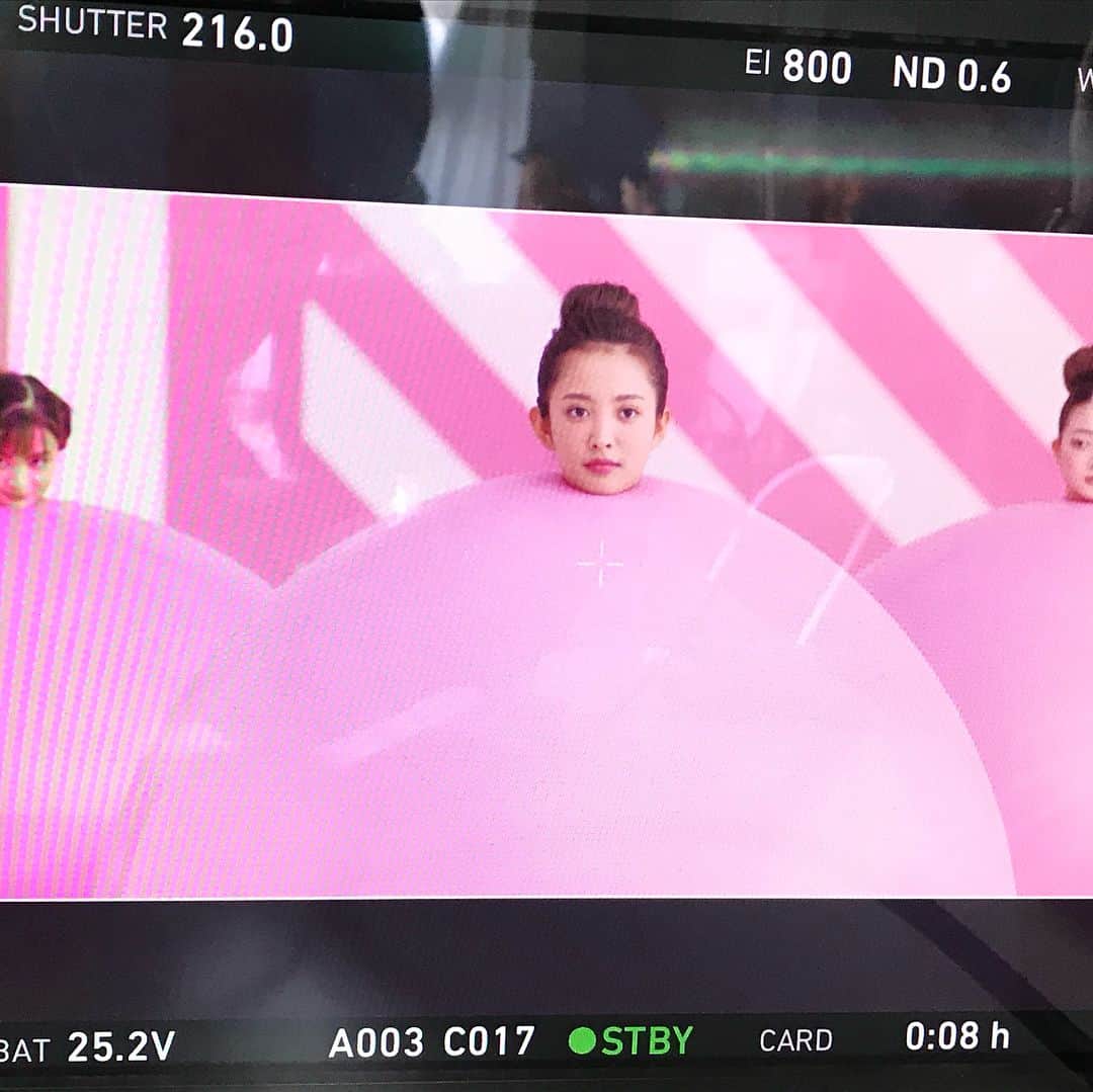 夏菜さんのインスタグラム写真 - (夏菜Instagram)「今日から「DHCダイエットサポートセール」の新TV-CMがはじまりましたー！ ️ まずはBALLOON編🎈 ぜひチェックしてみて ...