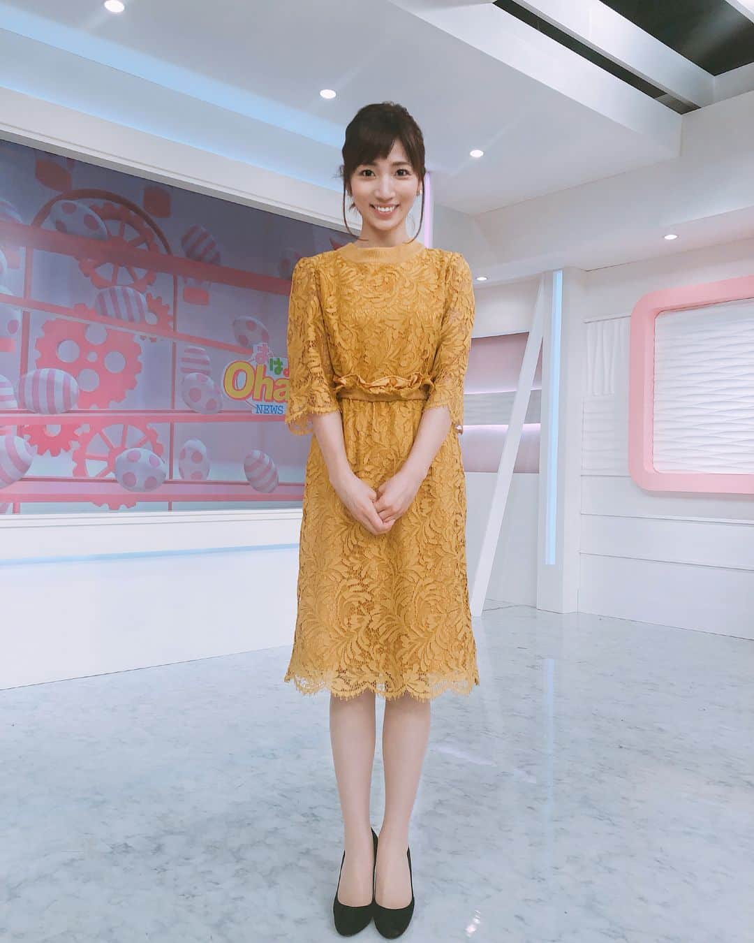 内田敦子さんのインスタグラム写真 - (内田敦子Instagram)「. Oha!4の衣装です👗 . ①枚目のセットアップと ②枚目のワンピースは #troisiemechaco(トロワズィ ...