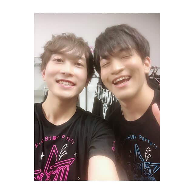 中島ヨシキさんのインスタグラム写真 中島ヨシキinstagram 「昨日の😌 最初のは「舞田先生にハートを撃ち抜かれたおじさん Cv石川