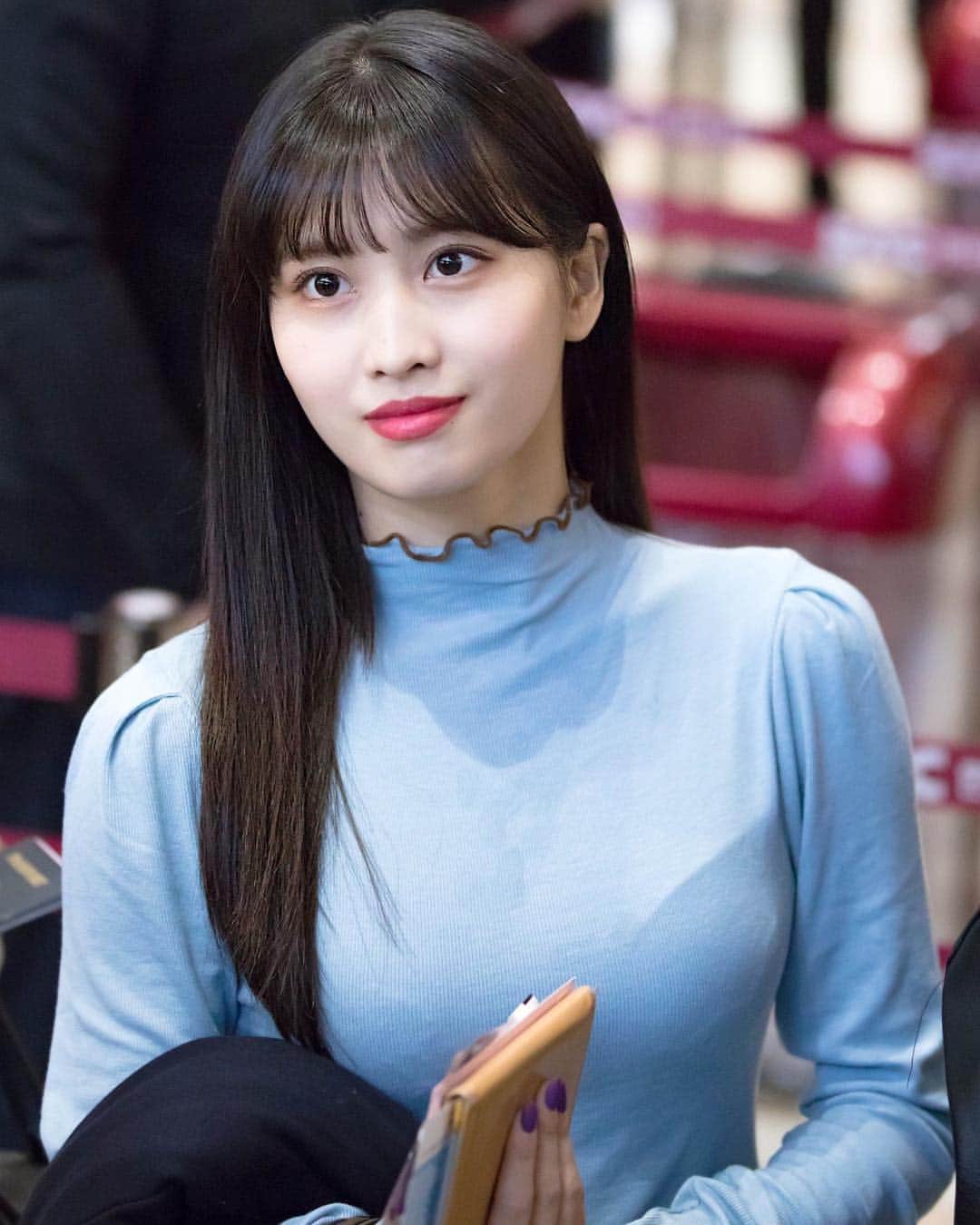 モモさんのインスタグラム写真 - (モモInstagram)「♡ [Fantaken] #모모 - 181011 Gimpo Airport ...