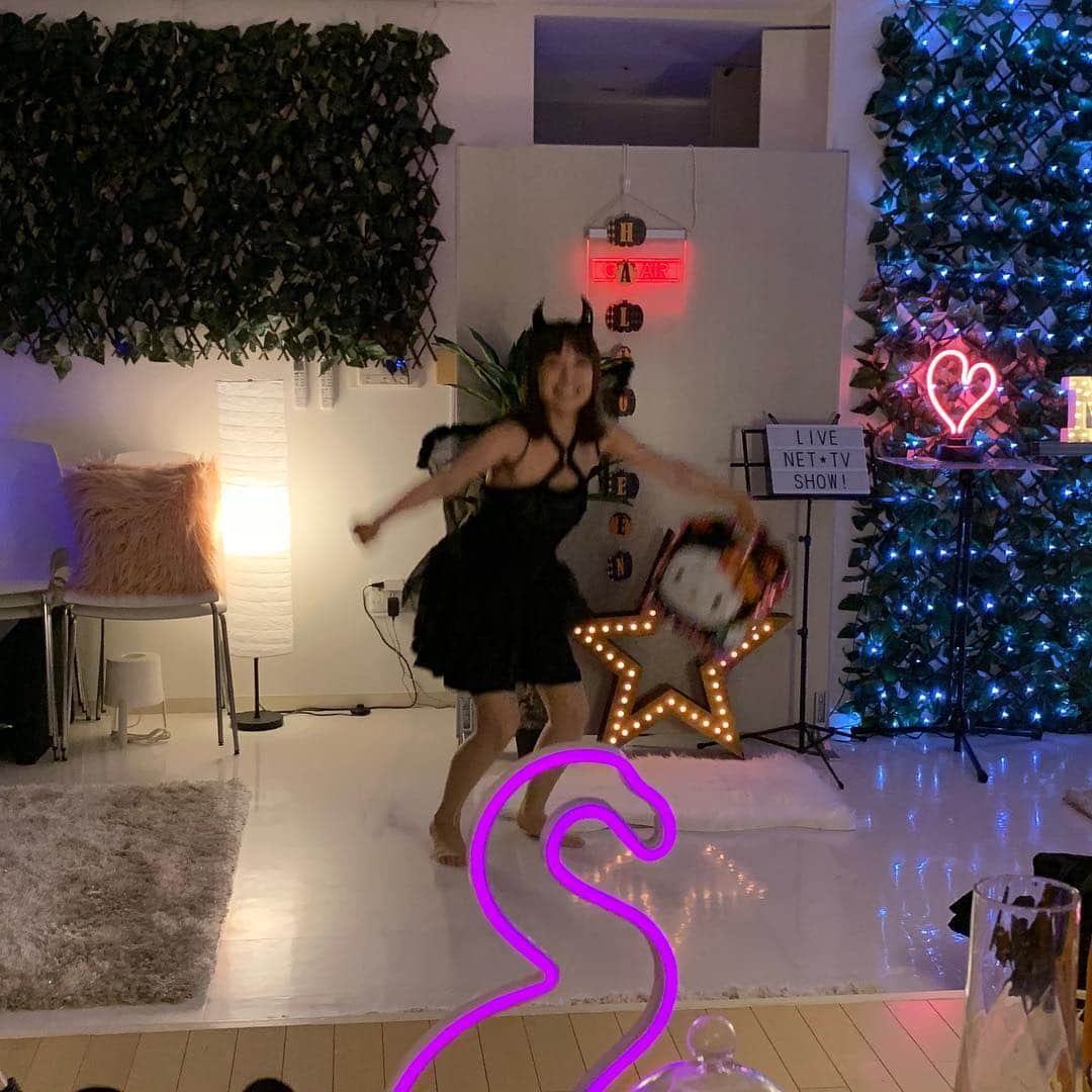 みひろさんのインスタグラム写真 - (みひろInstagram)「飛びます飛びます #mihiro」11月1日 16時34分 - mihiro0519