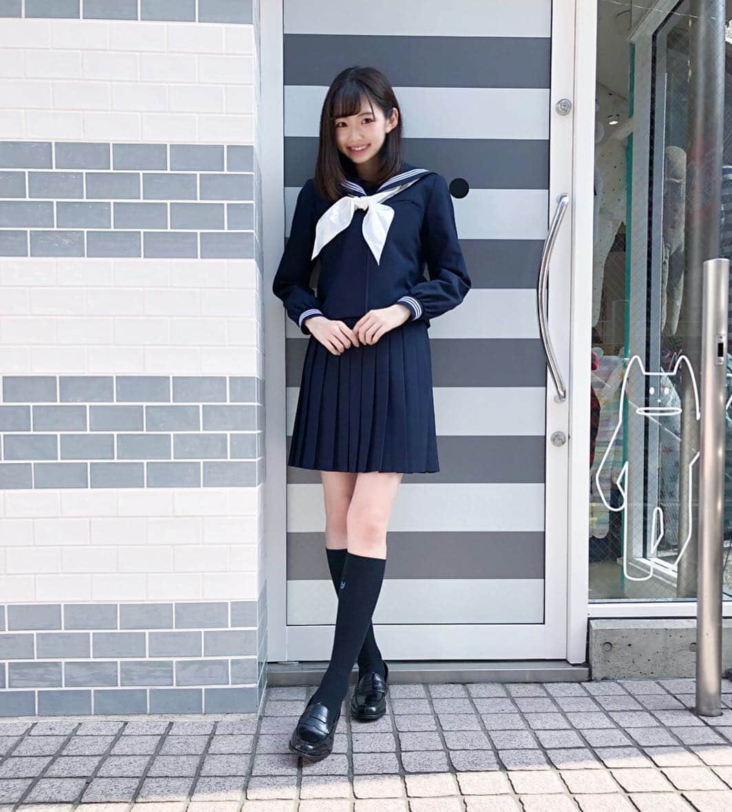 制服専門店CONOMiさんのインスタグラム写真 - (制服専門店CONOMiInstagram)「﻿ ネイビーセーラー服♪﻿ 王道で﻿ とっても可愛いです😍﻿ ﻿ ﻿ モデル身長170cm ...