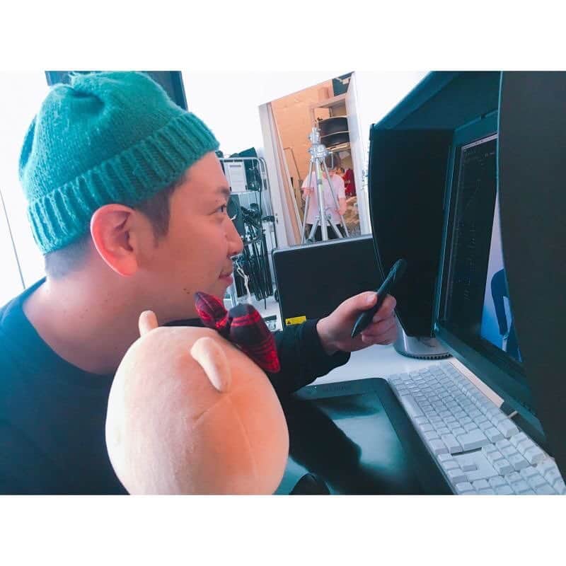 CHOCOさんのインスタグラム写真 - (CHOCOInstagram)「 👠👗💗👗👠 ・ #GINGER5月号の撮影にきたよ🎶 ・ 衣装選びや会議にも参加して編集長になった気分！ 桐谷美玲 ...