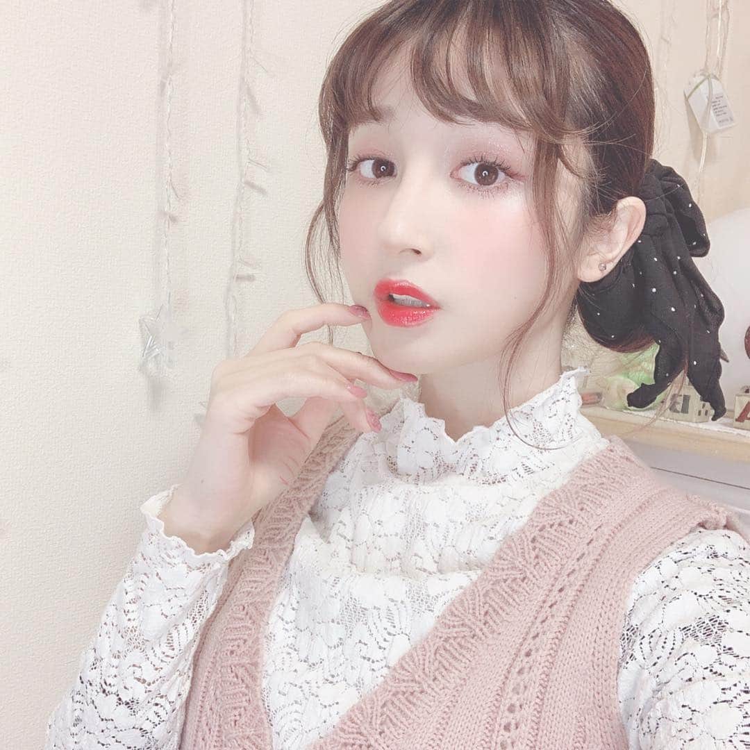 新希咲乃さんのインスタグラム写真 - (新希咲乃Instagram)「春メイク🌸 * プチプラコスメだけで血色感のある春メイクやってみたから見 ...