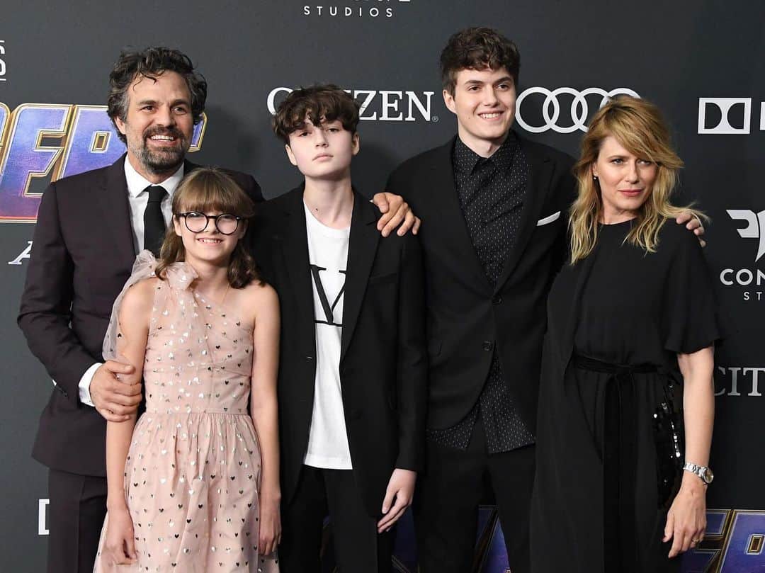 People Magazineさんのインスタグラム写真 - (People MagazineInstagram)「It's family ...