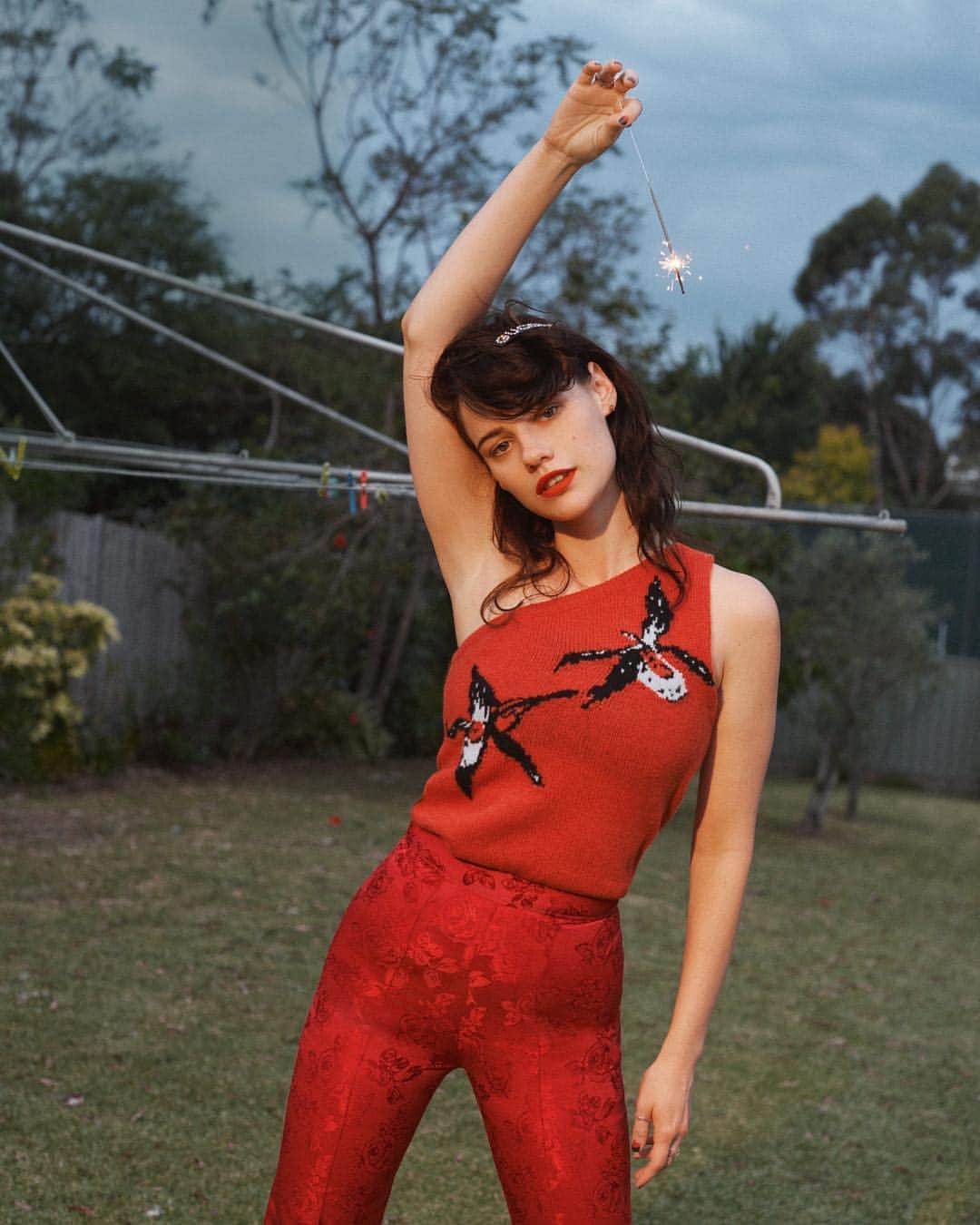 Vogue Australiaさんのインスタグラム写真 - (Vogue AustraliaInstagram)「Sunday sparkle ...