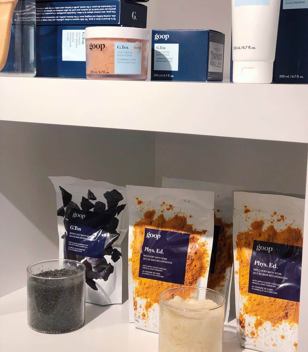 内山理名さんのインスタグラム写真 - (内山理名Instagram)「Goop TOKYO🌴 ・ 5月26日まで期間限定 東京ミッドタウンに ...