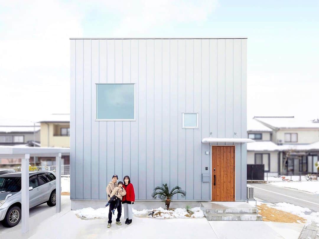 ZERO-CUBE+FUNさんのインスタグラム写真 - (ZERO-CUBE+FUNInstagram)「LIFE LABELマガジン『暮らしのインタビュー』更新しました🎤♪ . 「何度見ても ...