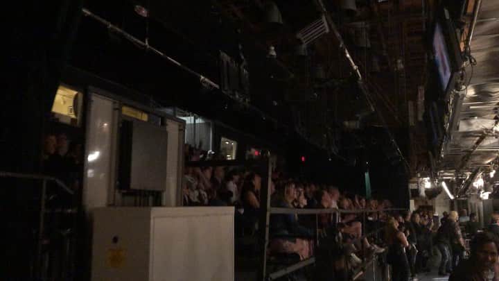 ジョン・ロス・ボウイさんのインスタグラム動画 - (ジョン・ロス・ボウイInstagram)「SPOILER ALERT AND SOUND ...