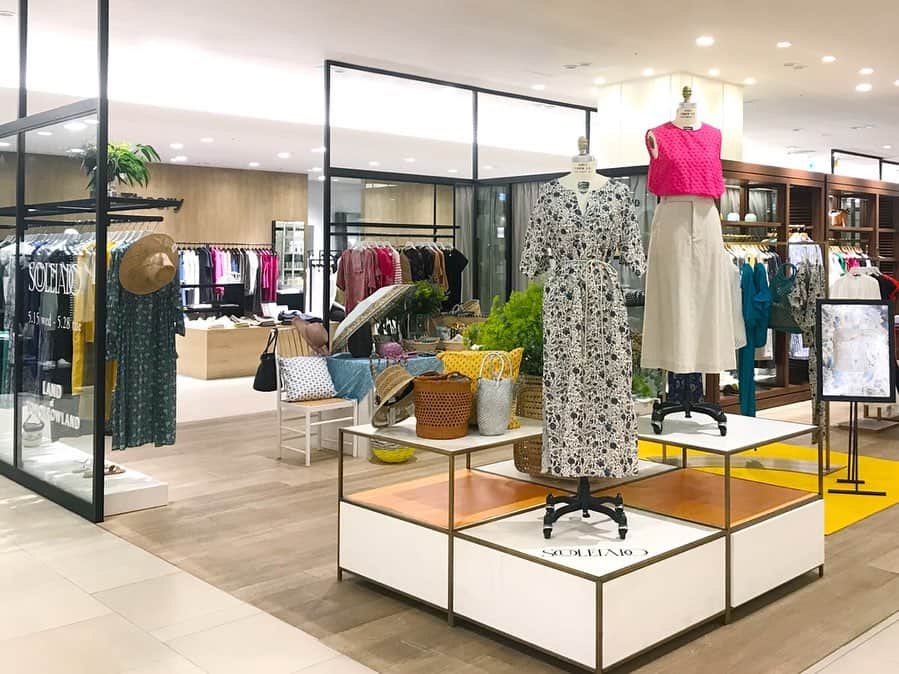 TOMORROWLAND_Womensさんのインスタグラム写真 - (TOMORROWLAND_WomensInstagram)「〈SOULEIADO POP UP〉 ランド オブ トゥモロー ...