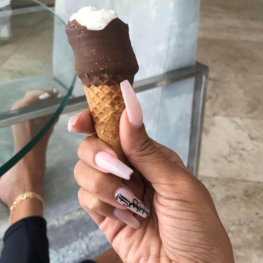 Draya Micheleさんのインスタグラム写真 - (Draya MicheleInstagram)「My nails are 10 ...