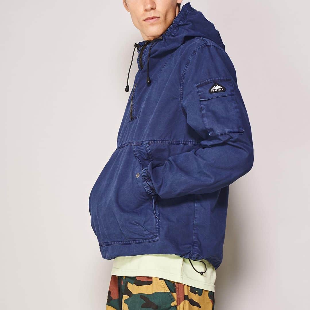 ペンフィールドさんのインスタグラム写真 - (ペンフィールドInstagram)「With a front pocket and ...