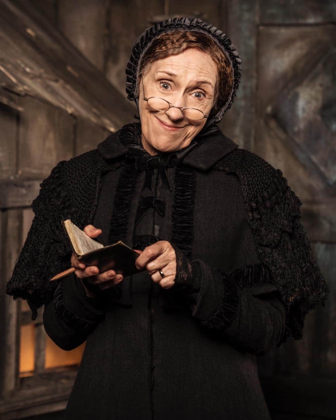 ブライアン・メイさんのインスタグラム写真 - (ブライアン・メイInstagram)「Whose Old Lady is this ...