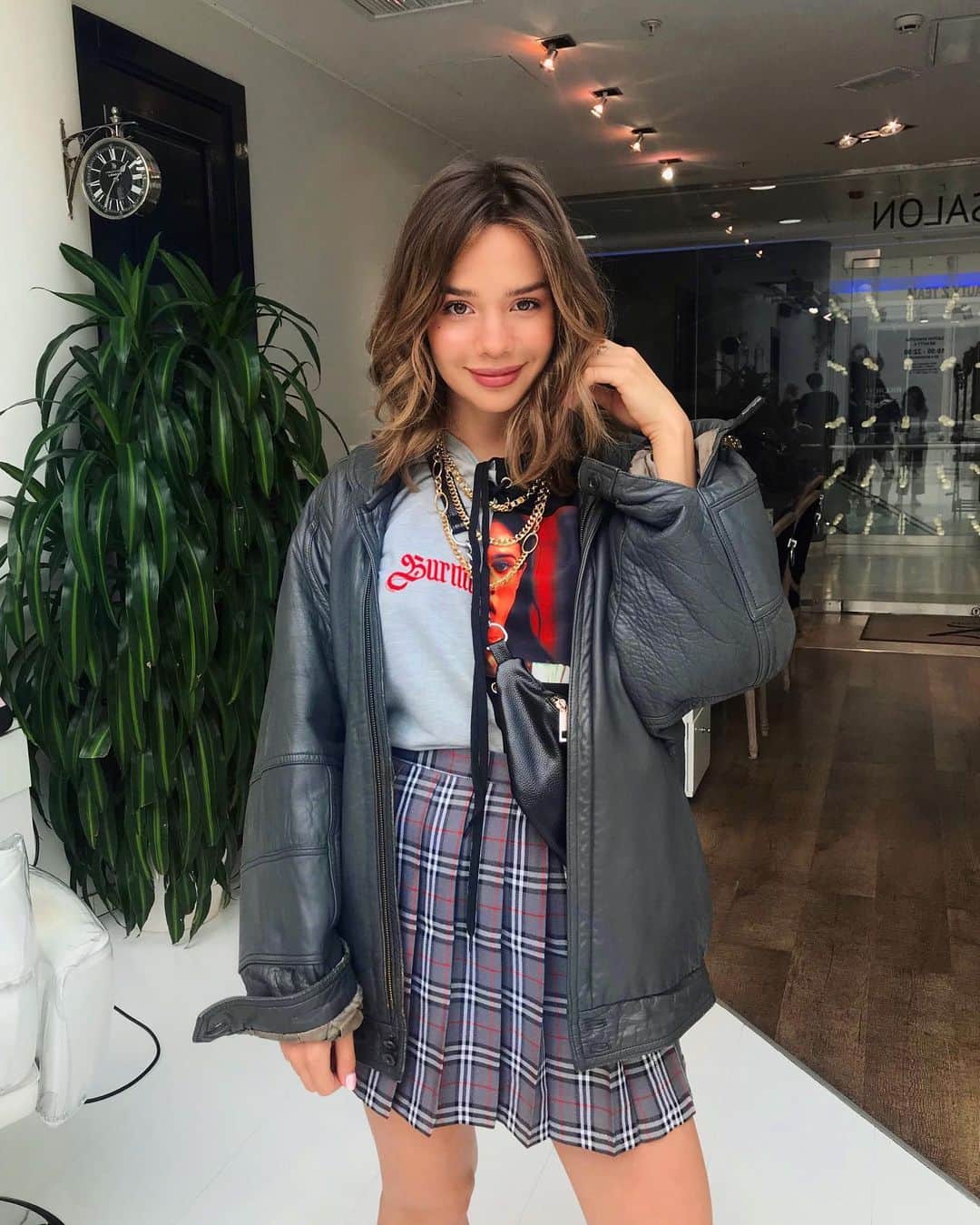 Maria Wayさんのインスタグラム写真 - (Maria WayInstagram)「ОП🎸НОВОЕ ВИДЕО НА КАНАЛЕ⬆️ ...