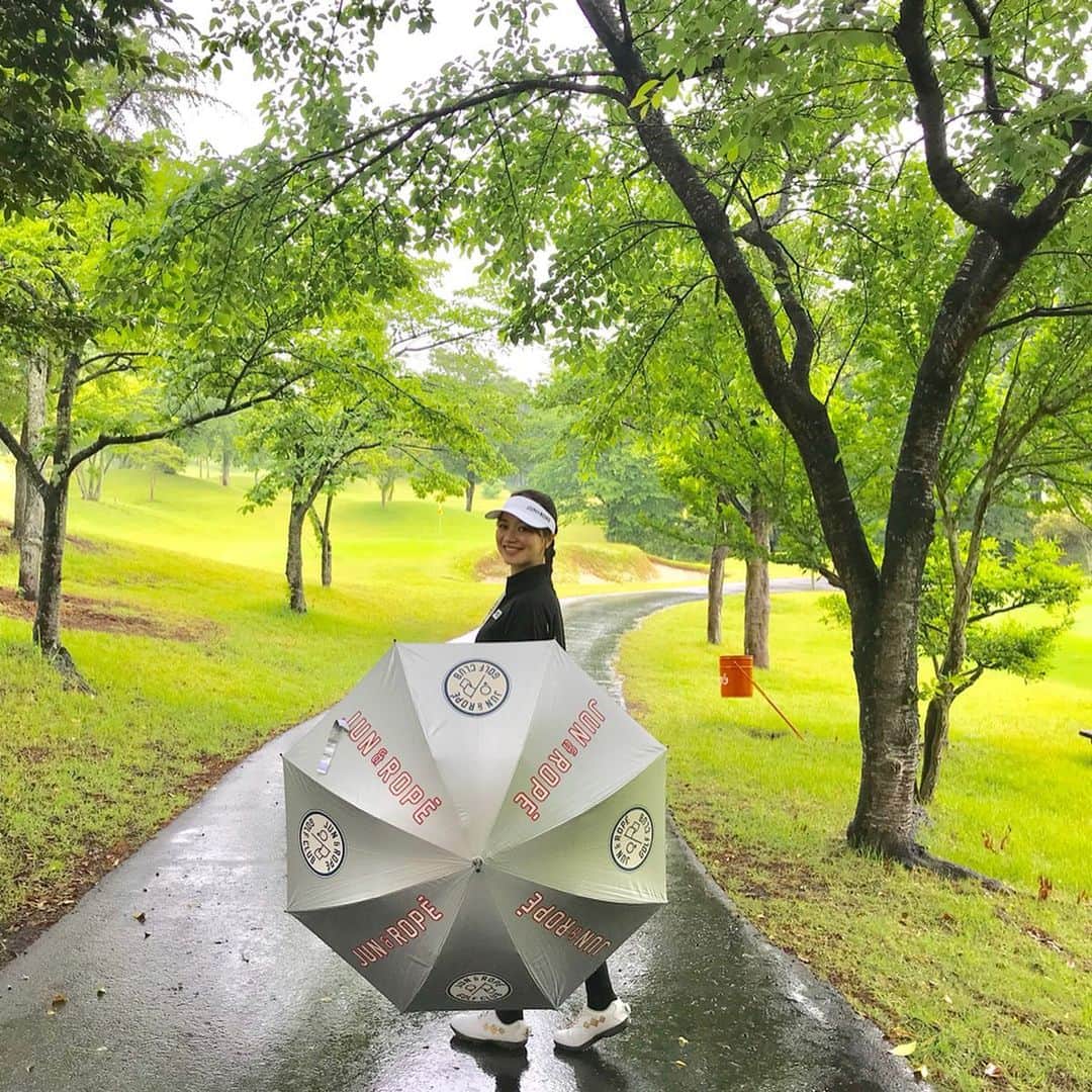 三枝こころさんのインスタグラム写真 - (三枝こころInstagram)「今日は @junandrope のコンペ⛳️ ゲストが豪華過ぎる ️ 肥野さん、進藤さん、飯島プロ、笹原プロの4人です ...