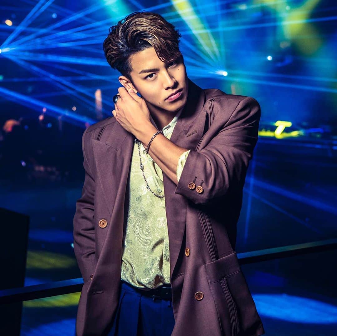 Rikuさんのインスタグラム写真 - (RikuInstagram)「WELCOME 2 PARADICE New visual #ポージング ...