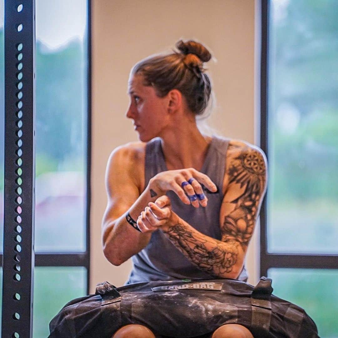 アレックス・ジョンソンさんのインスタグラム写真 - (アレックス・ジョンソンInstagram)「There’s literally no ...