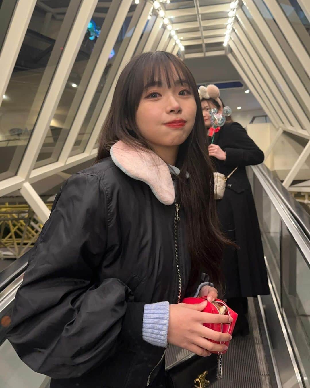 麻生果恩さんのインスタグラム写真 - (麻生果恩Instagram)「クリスマスディズニー🎄🤶 みんなはクリスマス何するのー？？」12月16日 ...