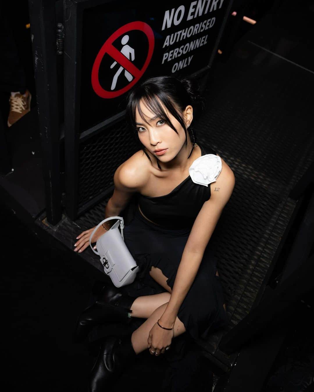 ソニアさんのインスタグラム写真 - (ソニアInstagram)「Backstage access with PEDRO 🎥 @pedroshoes_official #pedroshoes ...