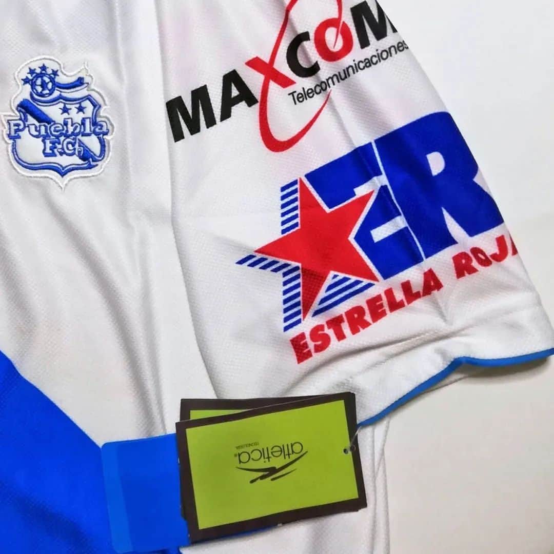 サッカーニュース：Qoly（コリー）さんのインスタグラム写真 - (サッカーニュース：Qoly（コリー）Instagram)「プエブラ 2007-08 Atletica ホーム半袖 ...