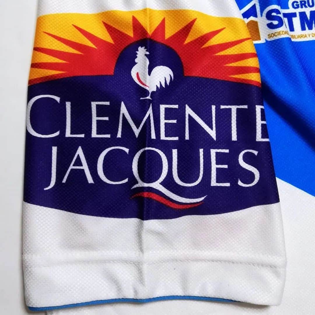 サッカーニュース：Qoly（コリー）さんのインスタグラム写真 - (サッカーニュース：Qoly（コリー）Instagram)「プエブラ 2007-08 Atletica ホーム半袖 ...