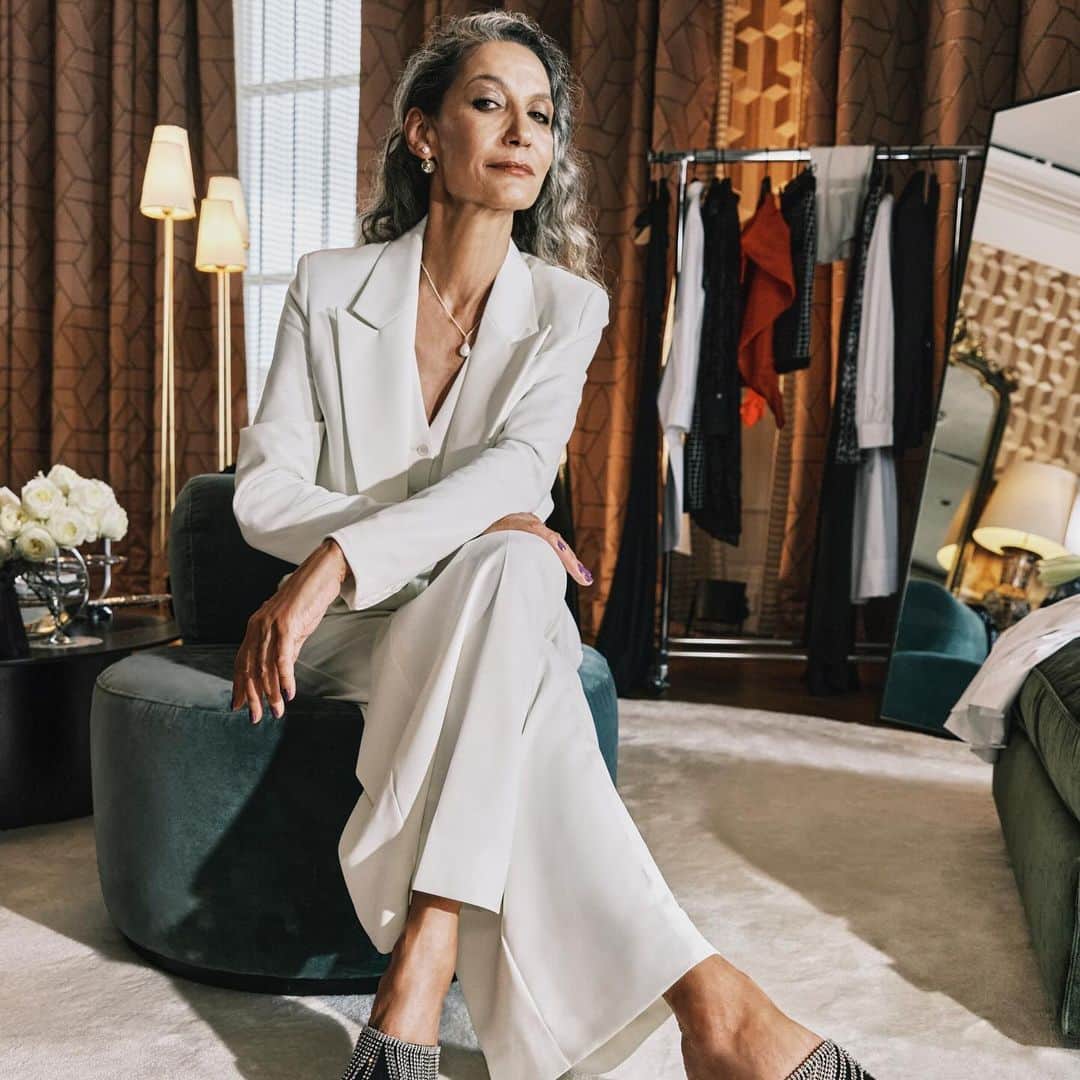 カールラガーフェルドさんのインスタグラム写真 - (カールラガーフェルドInstagram)「Once a muse to Karl ...