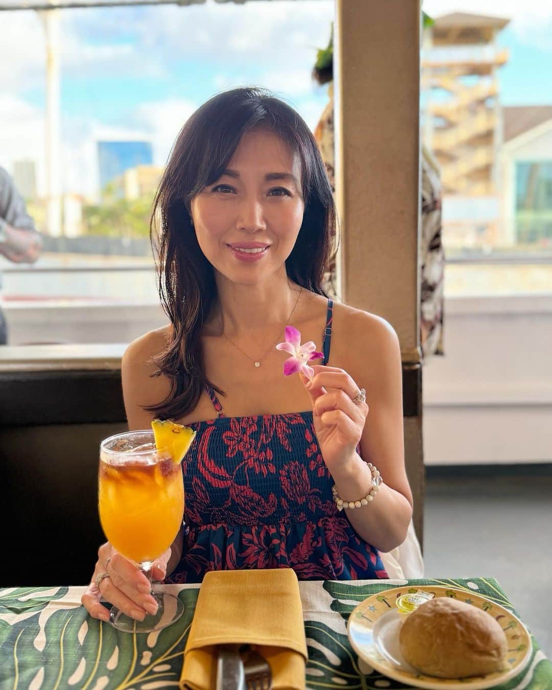 ImotoEtsuyo さんのインスタグラム写真 - (ImotoEtsuyo Instagram)「#ハワイ では 久しぶりに船に乗りました。 ・ ・ #サンセット #hawaii # ...