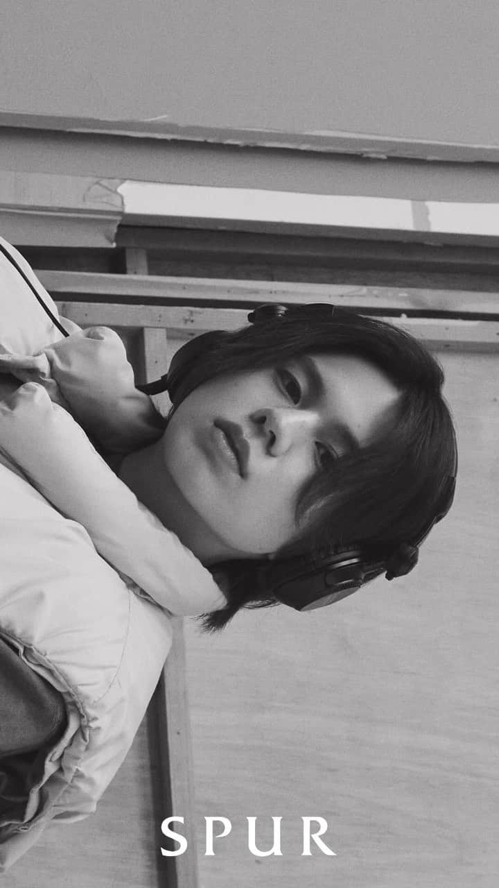 SPURさんのインスタグラム動画 - (SPURInstagram)「【#SPUR 1月号 に#MANATOさんがソロで登場！】#BEFIRST のMANATOさんがソロでついに登場！ 自身の ...