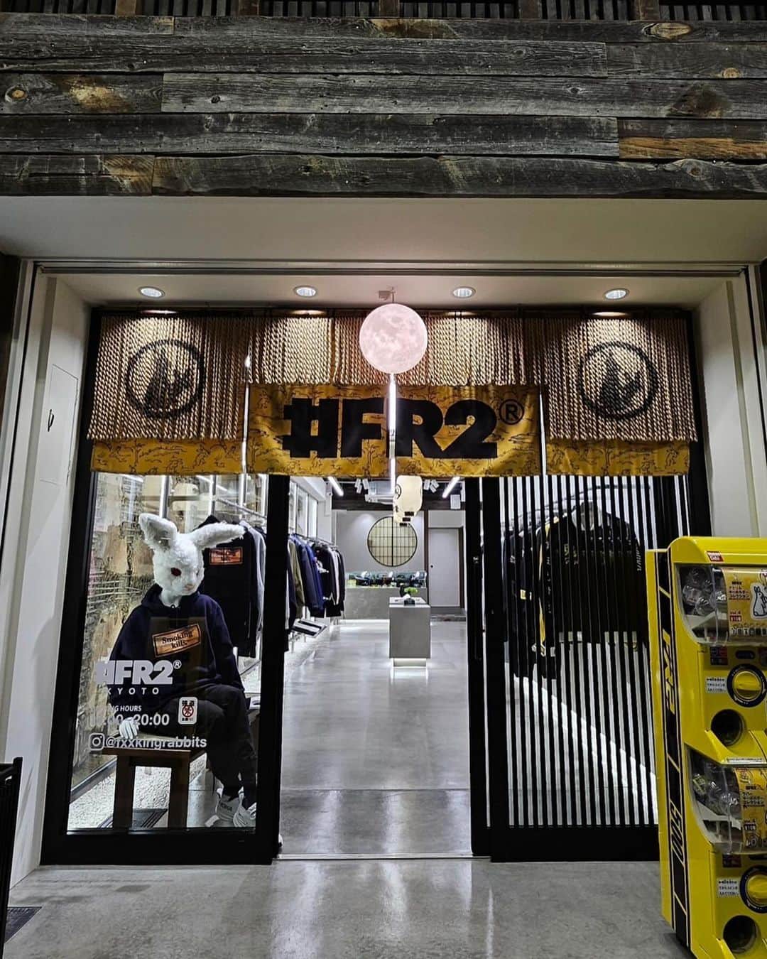 #FR2さんのインスタグラム - (#FR2@fxxkingrabbits)