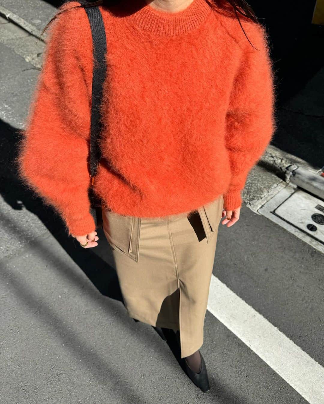 松本恵奈さんのインスタグラム写真 - (松本恵奈Instagram)「毎年、大人気のアンゴラシリーズ。 今年はオレンジ色を作りました🍊可愛すぎてたまらん♡ 派手だけどアンゴラのフワフワ感が ...