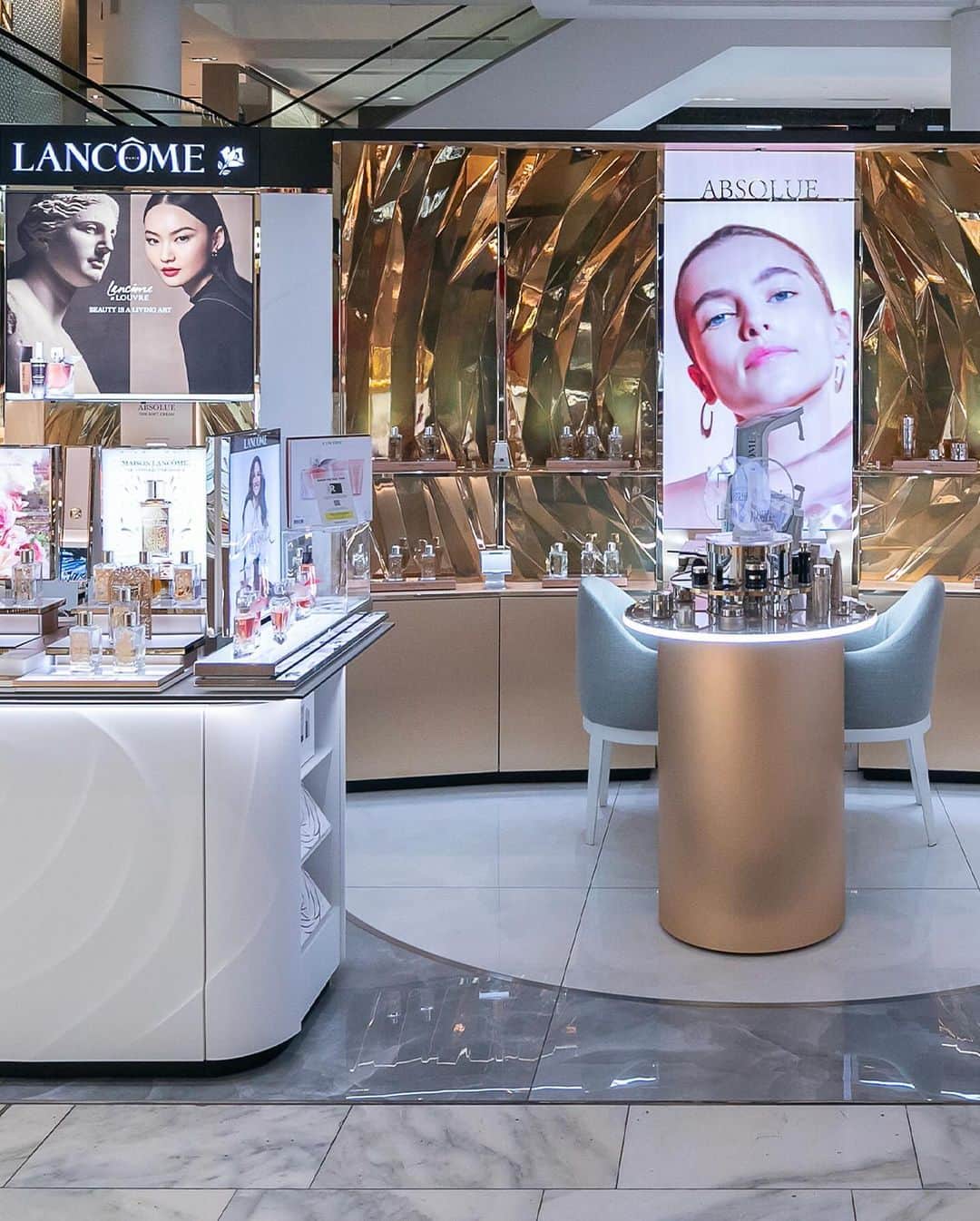 Lancôme Officialさんのインスタグラム写真 - (Lancôme OfficialInstagram)「From Japan ...
