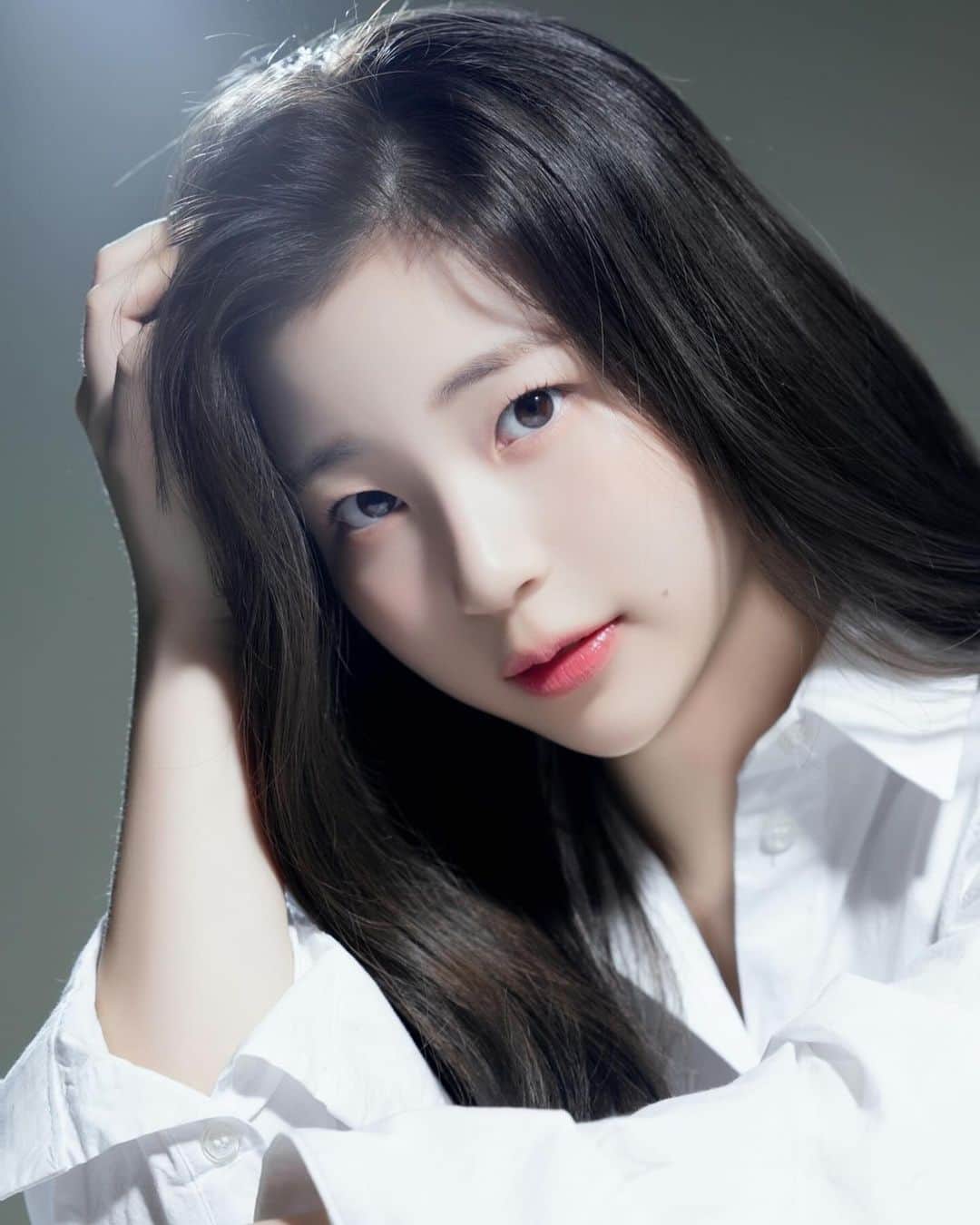 ユナさんのインスタグラム写真 - (ユナInstagram)「📸 @bin.cloud @ena.choi」12月1日 17時56分 - you_nd_na