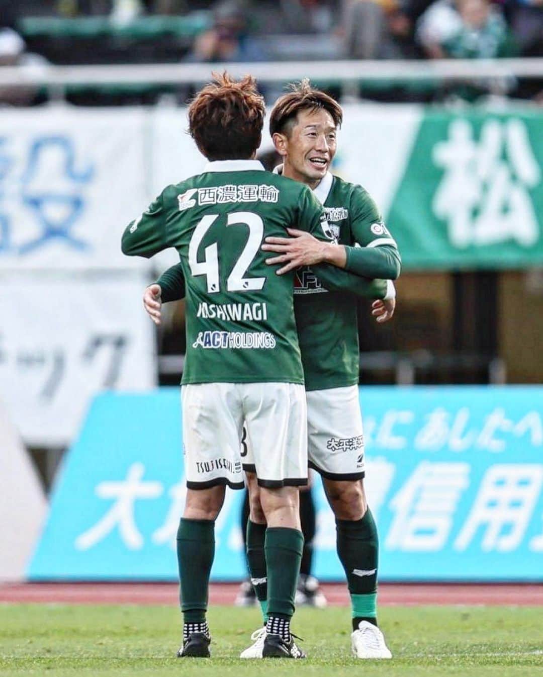 FC岐阜さんのインスタグラム写真 - (FC岐阜Instagram)「. 2023.12.2 YOSUKE KASHIWAGI LAST GAME vs ギラヴァンツ北九州 #柏木陽介 #42 ...