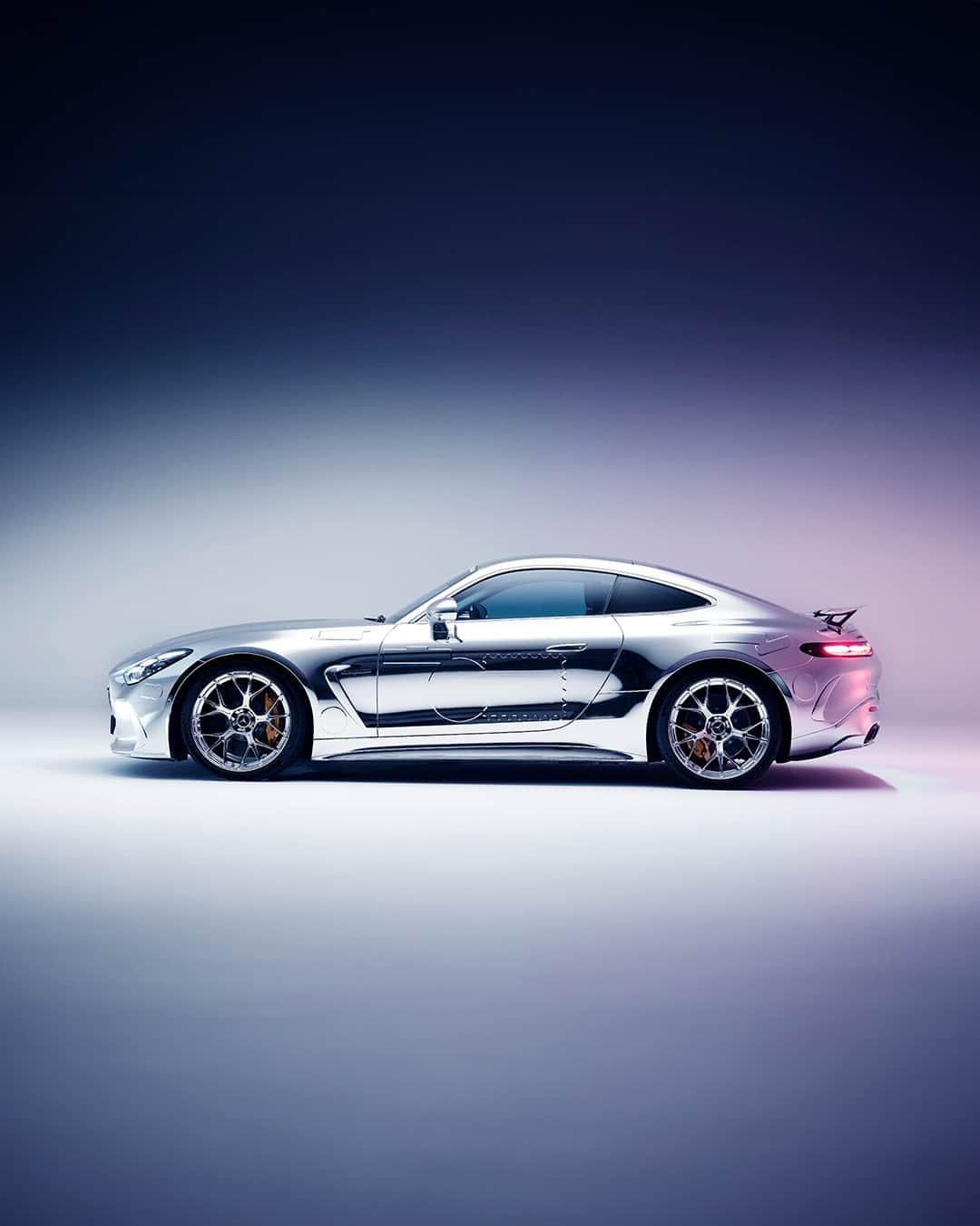 メルセデス・ベンツさんのインスタグラム写真 - (メルセデス・ベンツInstagram)「Can't get enough of the all-new Mercedes-AMG GT ...